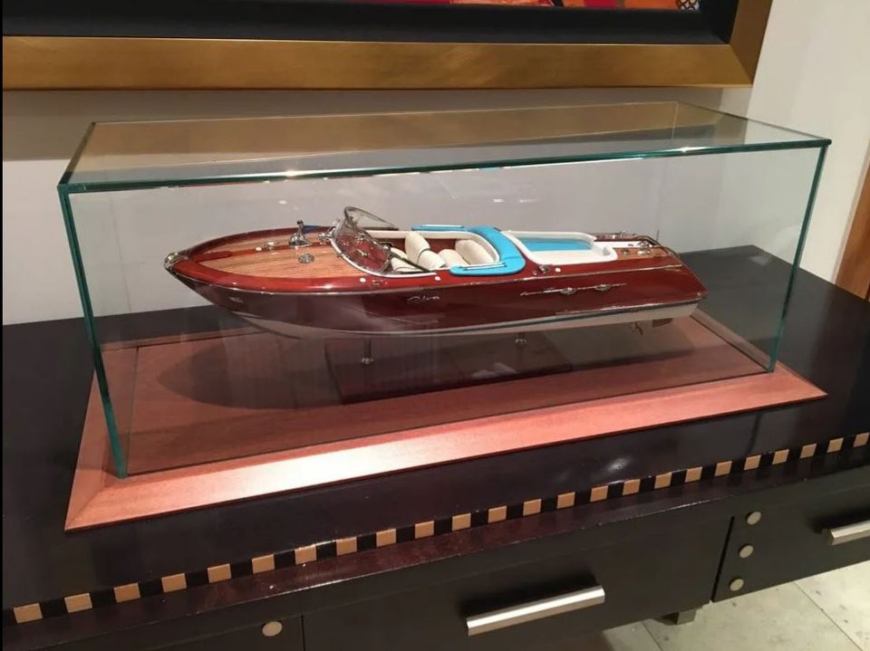 Custom Bespoke Glass Boxes – Display Cabinets Direct